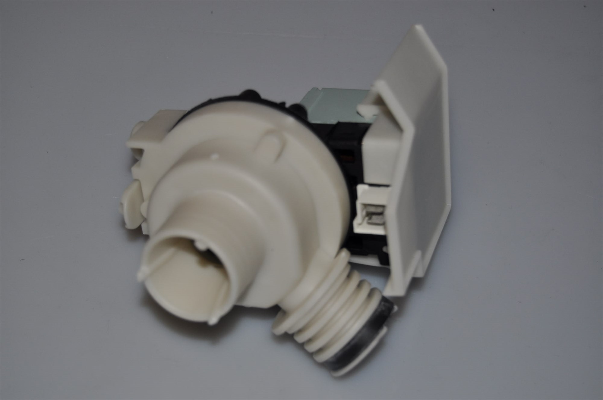 Hotpoint Washing Machine Clean Drain Pump at Cody Schlater blog